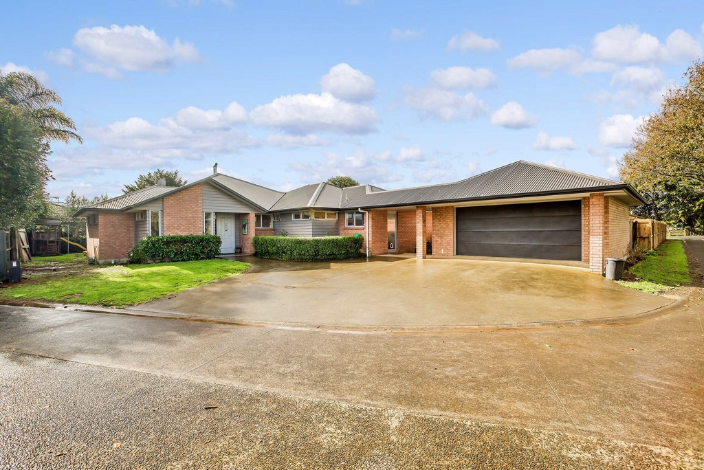 26c George Crescent, Buckland > RE/MAX Stars